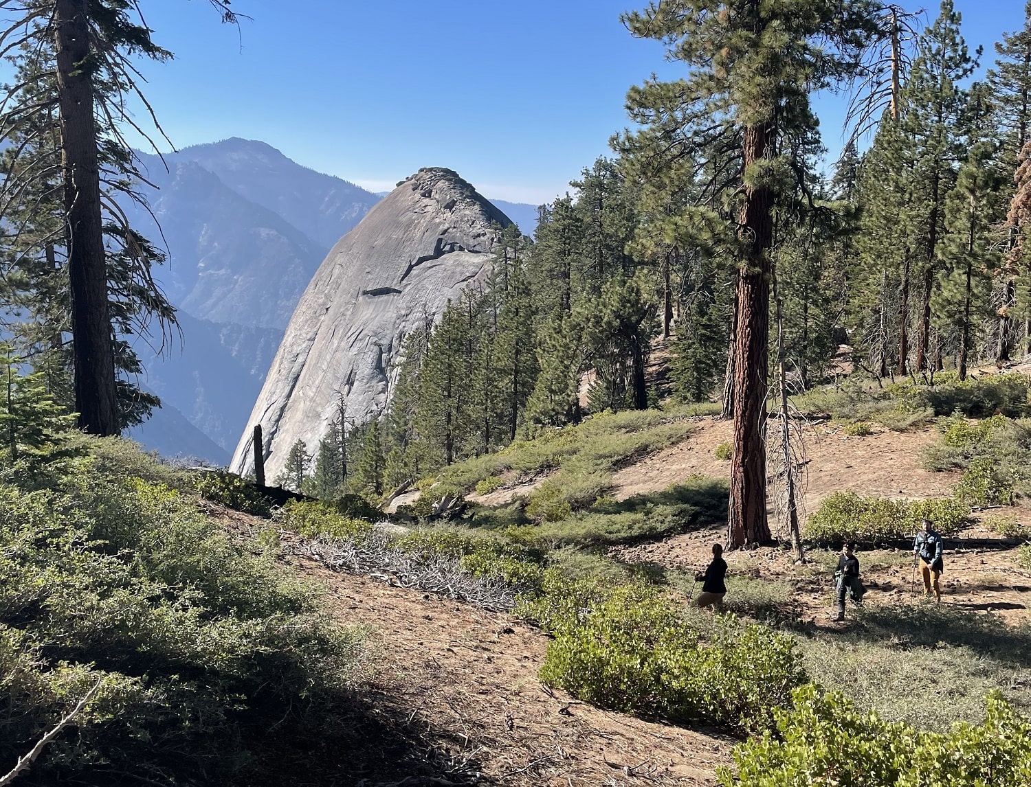 Tehipite Valley Trek – 6-Day Guided Backpacking Sierra Adventure